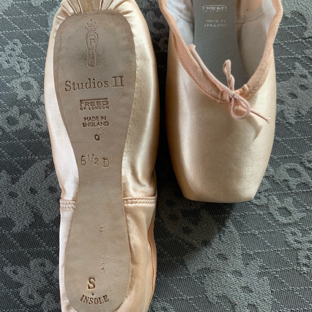 Freed Of London Studios Ii Ballet Pointe Shoes. Size … - Gem